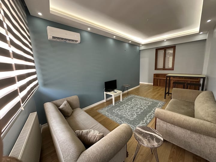 Karşıyaka Atakentte Lüx Deneyim - İzmir