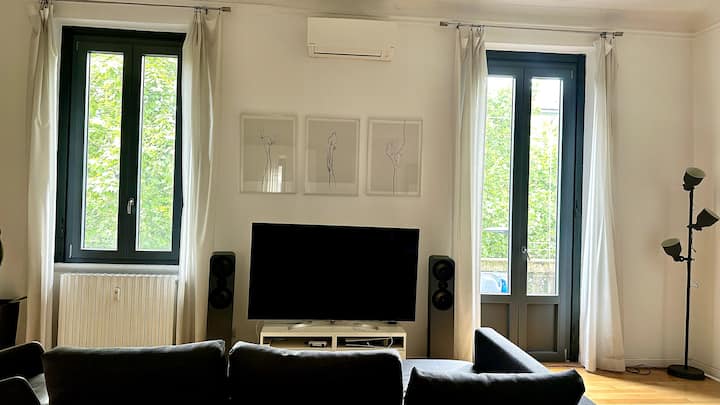 Bilocale Nel Cuore Di Milano - Milan