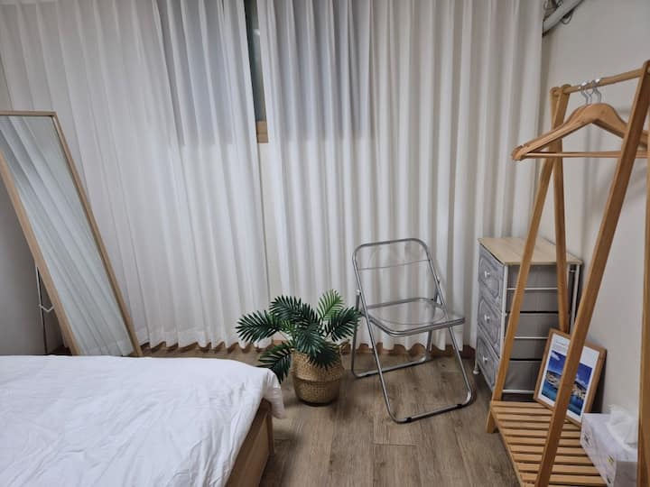 굿이브닝 스테이 - Seoul