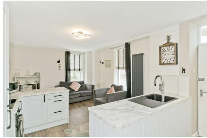 Modern Home - Musselburgh