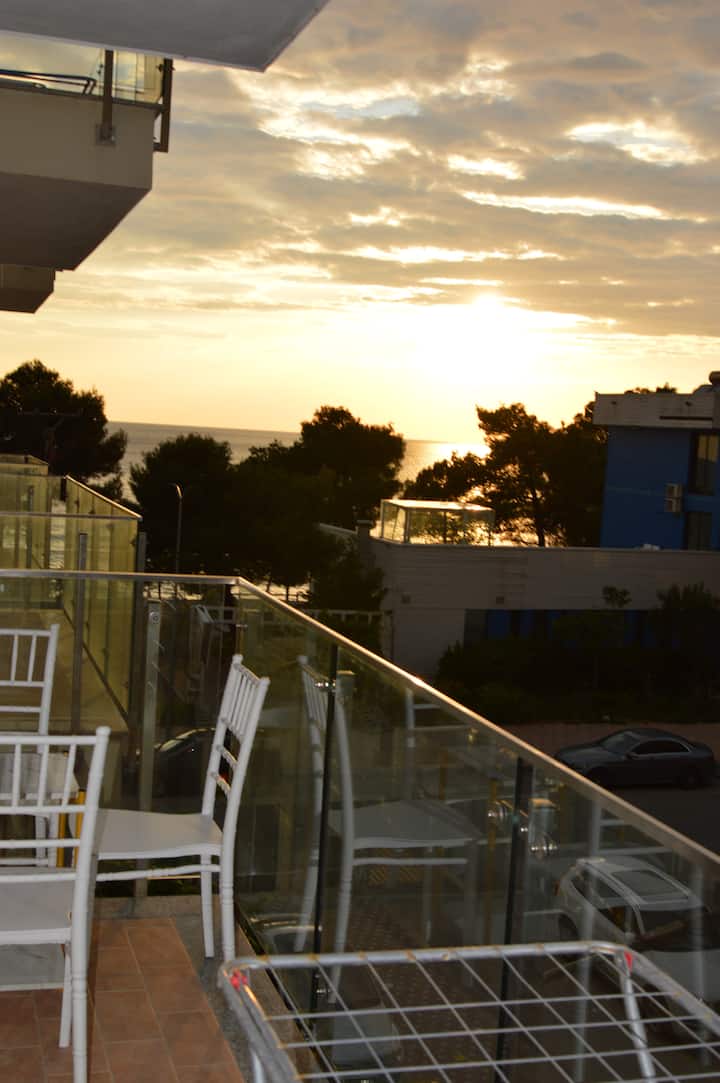 Beach Sunset - Shëngjin