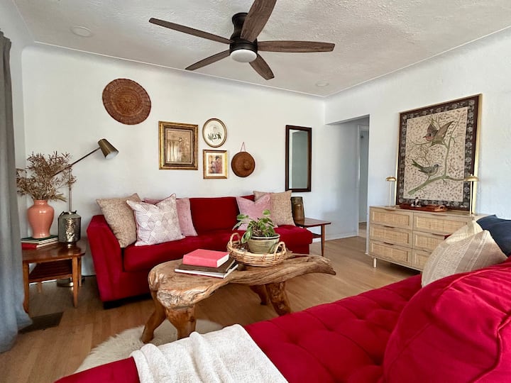 Spacious 3br House With Ev Charger - St. Petersburg, FL