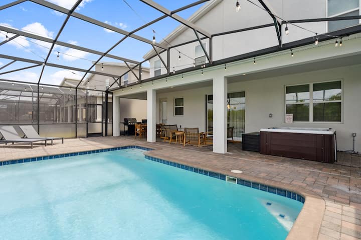 Pvt Pool + Ps5 + Hot Tub &Themed Rooms | Disney - Kissimmee, FL