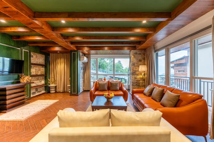 Shukrana  4bhk Luxury Retreat | Mall Road - Mussoorie