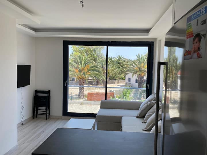 ÇEşme Ilıca'da Denize Yakın 1+1 - 切什梅