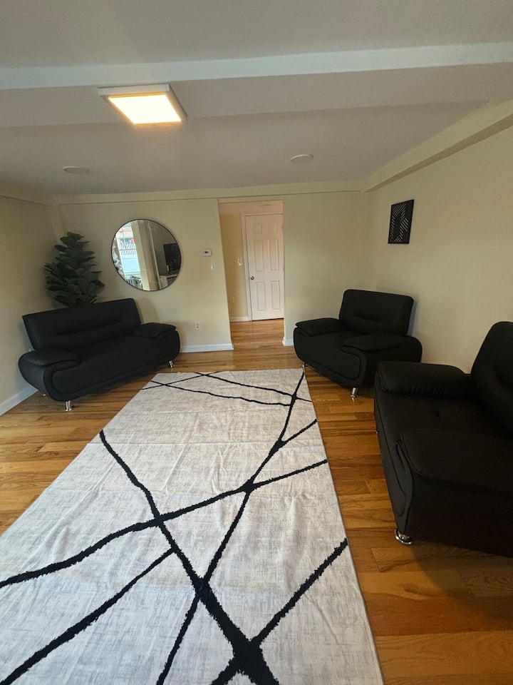 Tranquil Home - Worcester, MA