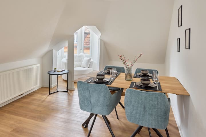 Modern Design Apartment With Balcony - Pforzheim