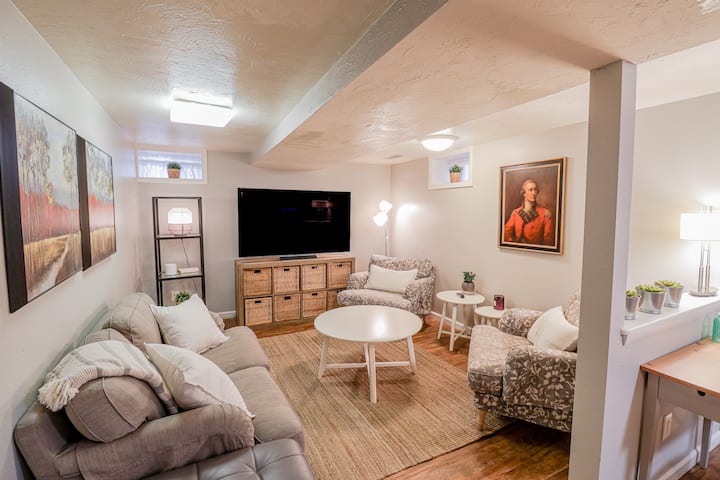The Emerson Basement Bungalow - Idaho Falls, ID