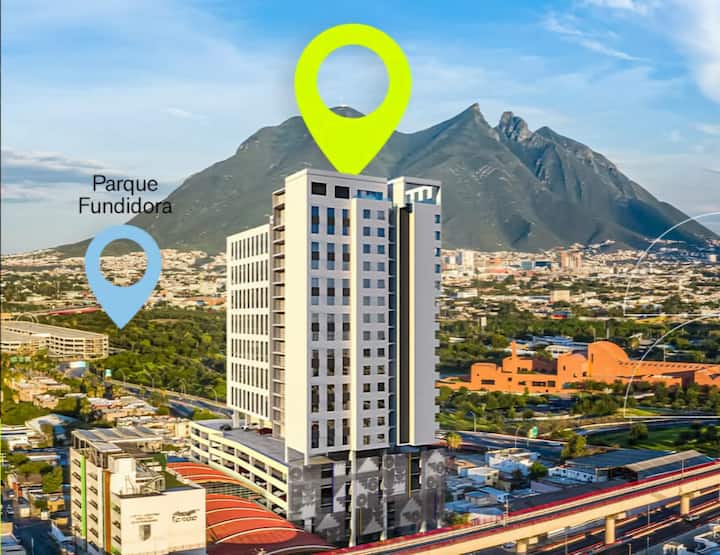 A Unas Cuadra Del Parque Fundidora De Monterrey - Monterrey