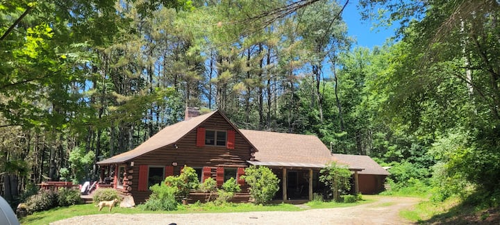 The Cabin On Pine Hill - Greenwich, NY