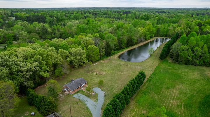 Peaceful 3bd Retreat On 3.75acrs - Randleman Lake, NC
