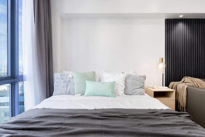 Two Luxe Studios For The Price 1—cebu It Park - Cebu City