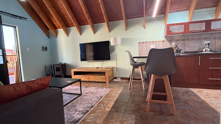 Unit 5 - Deluxe Studio - Dullstroom
