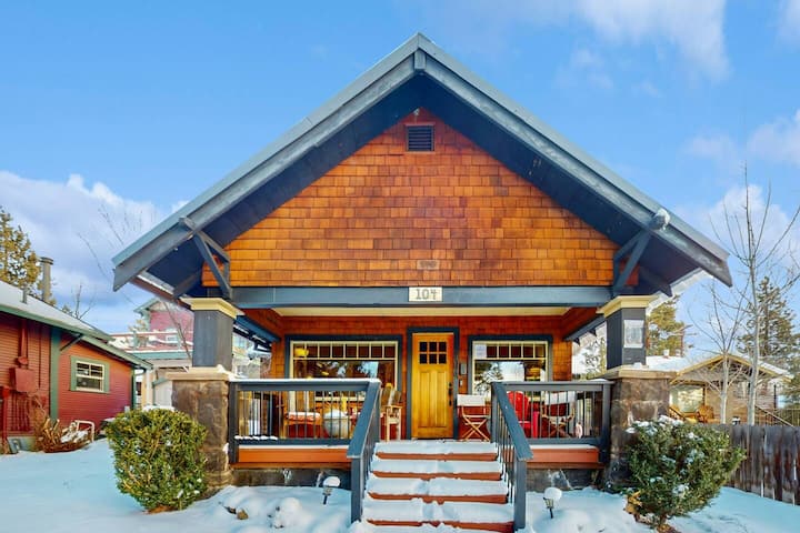 Historic Bungalow In Walkable Old Bend - Bend, OR