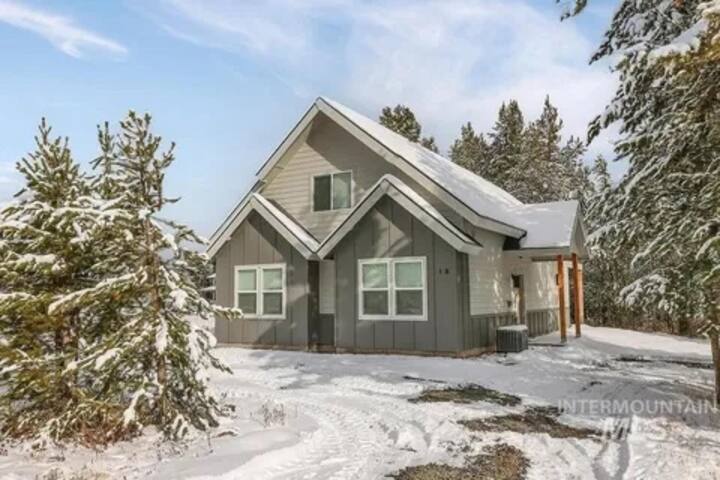 White Fir Cottage - Tamarack Ski Resort, ID