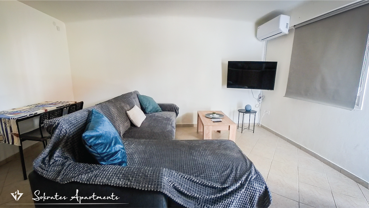 Sokrates Apartments – Standard 2 - Wohnungen zur Miete in Lygourio ...