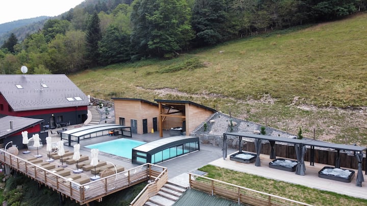 Le Grand Chêne : Spa Privée, Piscine, 8p - Gérardmer