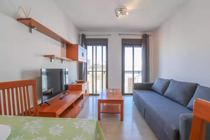 Centro: 2 Habitaciones Con Patio - Utrera