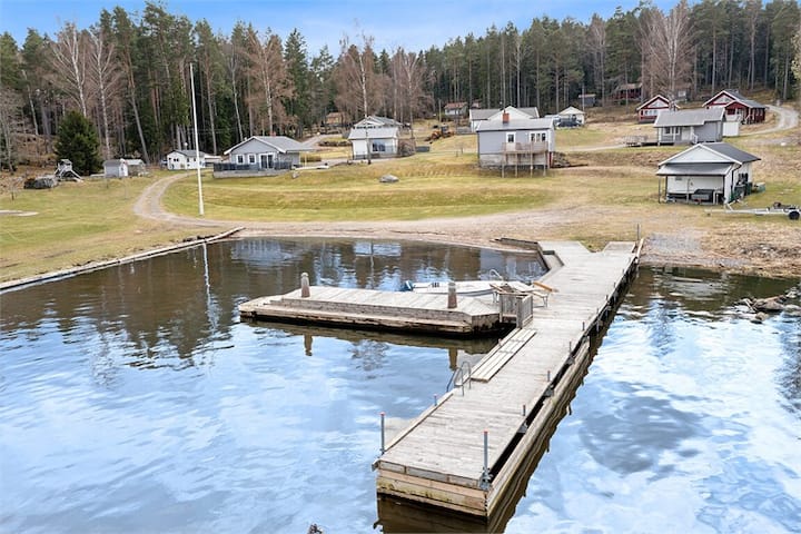Loftstugan + Bryggblicken - Nykvarn