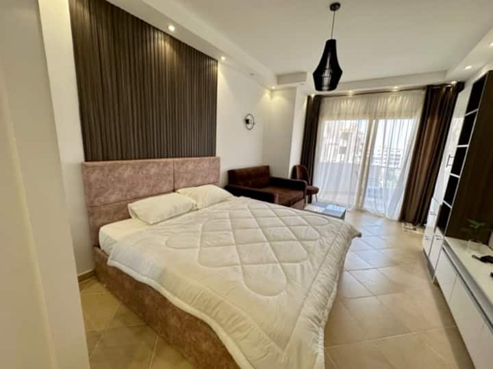 Studio With A Nice Balcony View - Hurghada