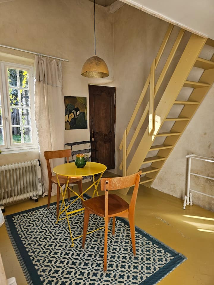 Studio De Charme Avec Jardin - Coutances