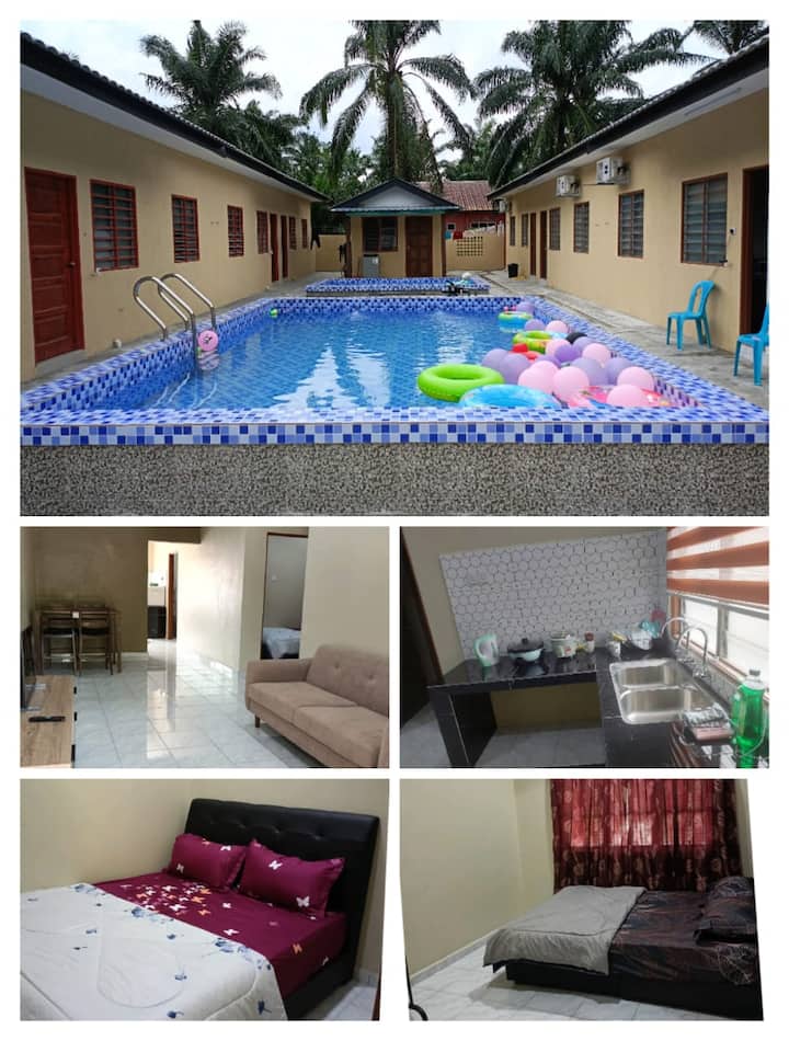 Homestay With Pool - Bestari Jaya