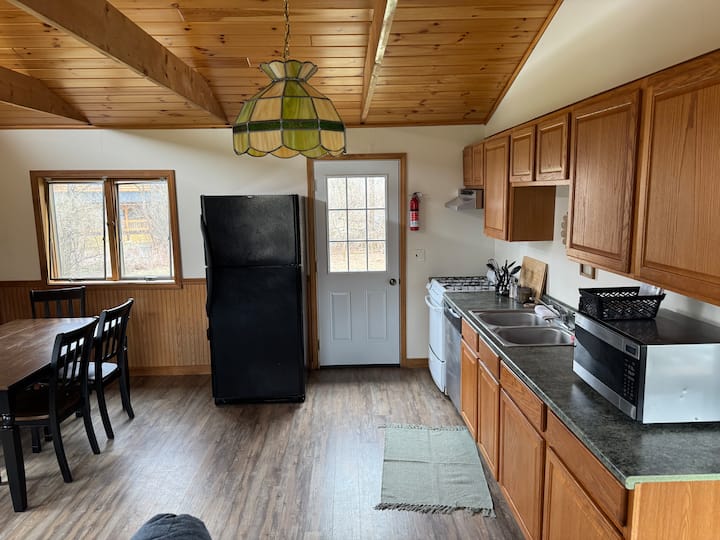 Cottage One At The Distillery - Gananoque