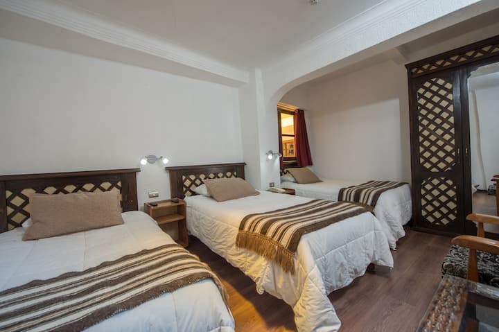 Triple Room Hot Shower - Cusco