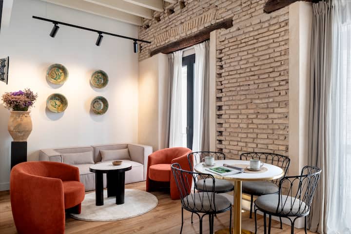 Museum 5 By Alohamundi - Sevilla