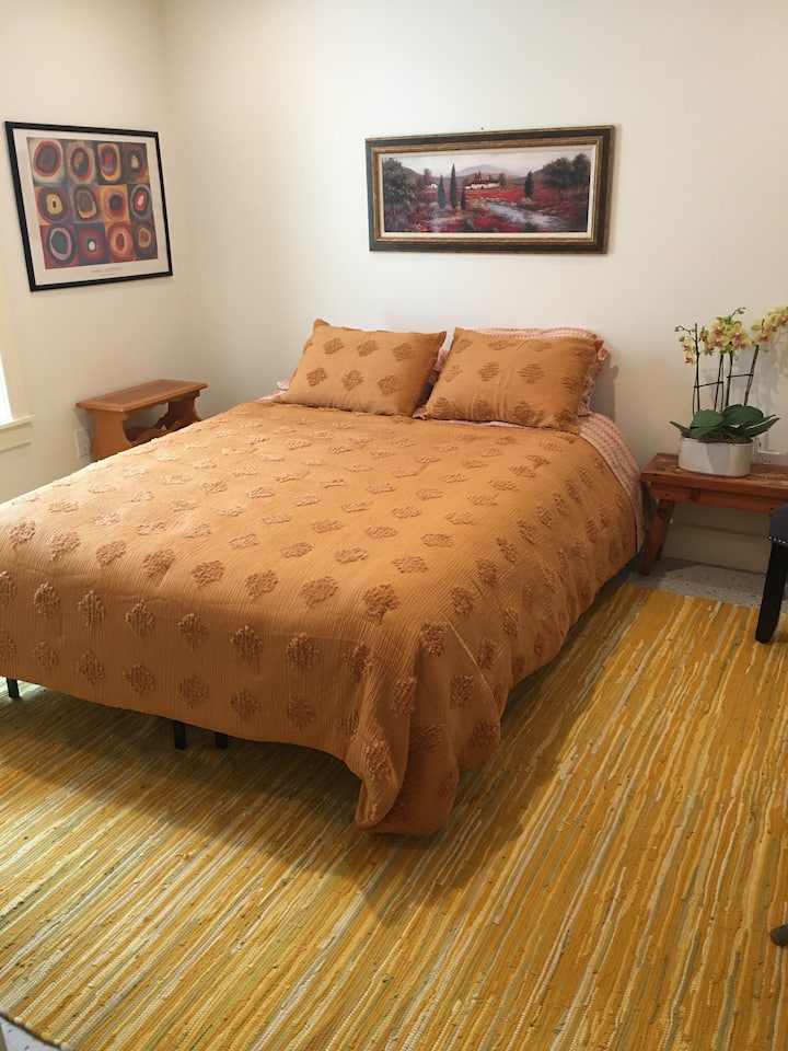 Cosy Room On Limestone Lane-walk To Iu - Bloomington, IN