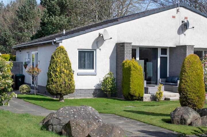 Beautiful Spacious House Airport - 