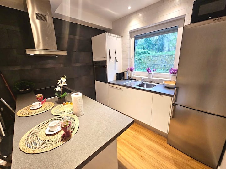 Luxembourg Living: Stylish 2br+free Parking - Luxembourg