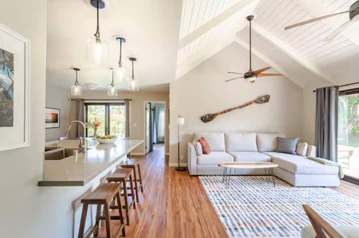 Rustic Beach House On The Ocean - Ahupuaʻa ʻO Kahana State Park, Kaaawa