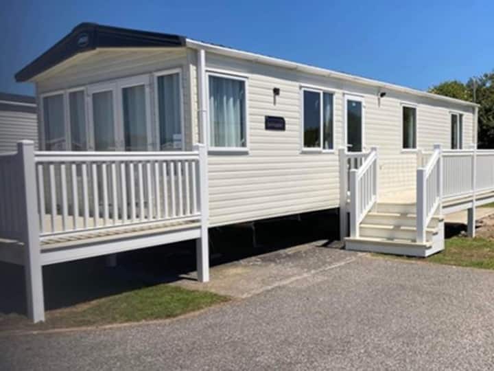 6 Berth Abi Sunningdale Caravan - Porthleven
