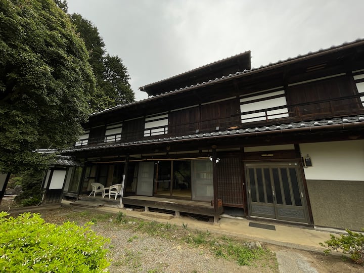 築100年の古民家のお宿を体験できます。 - Yamanashi