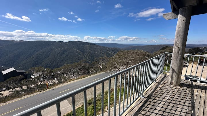Ultima Big White In Mt Hotham - Harrietville