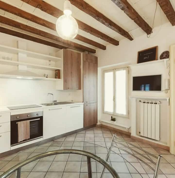 Elegant Naviglio Cool Area Large 5 Pax + Elevator - Rozzano