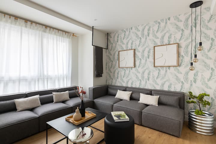 Apartamento De 6 Habitaciones - Bilbao