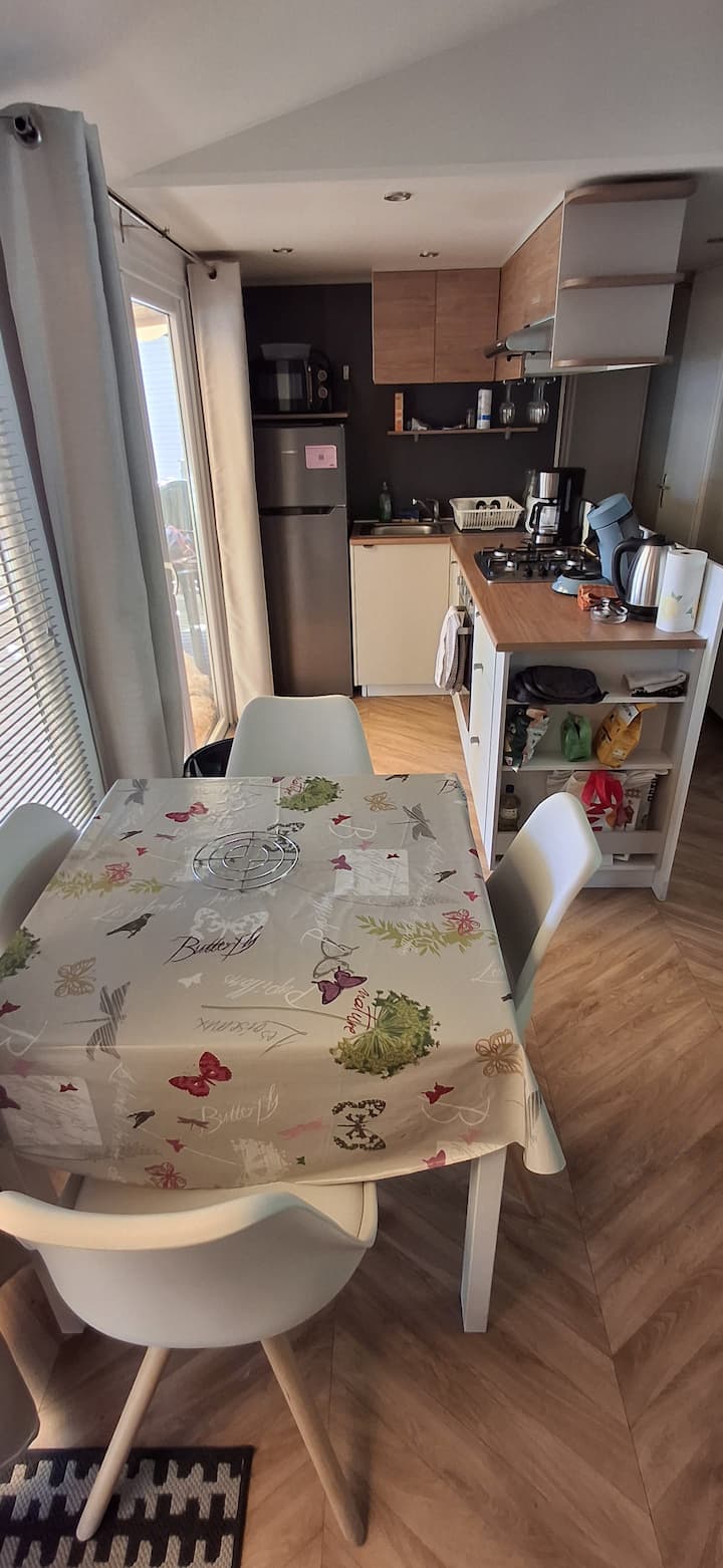 Mobil-home 4/6 Personnes Camping 4* - Vias