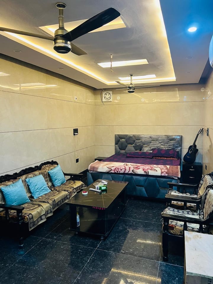 Romantic City Light & Cozy Night - Bahadurgarh