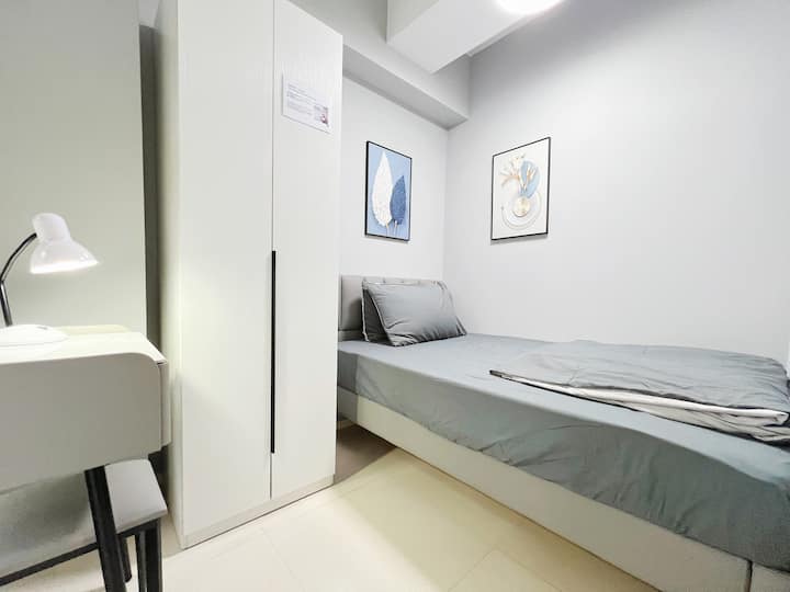 「Hot」cosy Window Double Bed Ac - Wan Chai