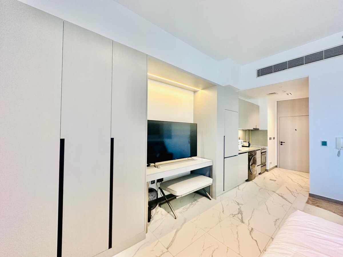 Cozy Corner in Mag City - Apartments for Rent in Dubai, Dubai, United ...