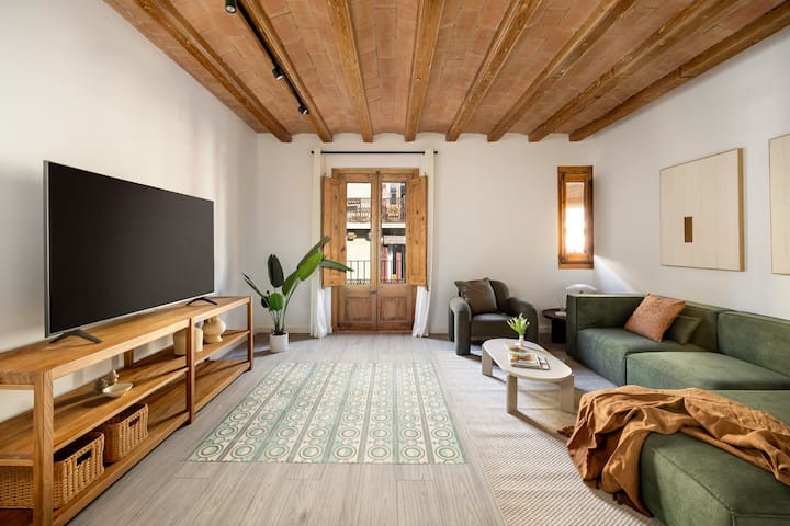 Refurbished Design 3 Br Flat - Barcelona
