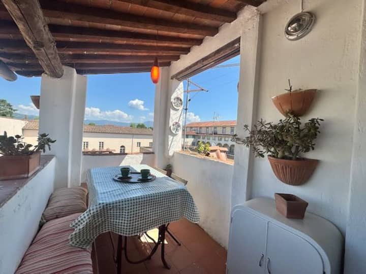 La Casa Di Lucilla With Terrace - Lucca