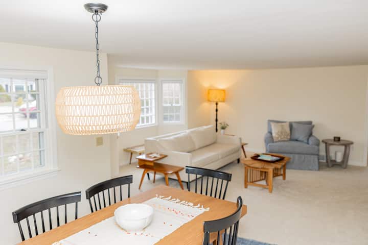 Yarmouth House - Dennis, MA