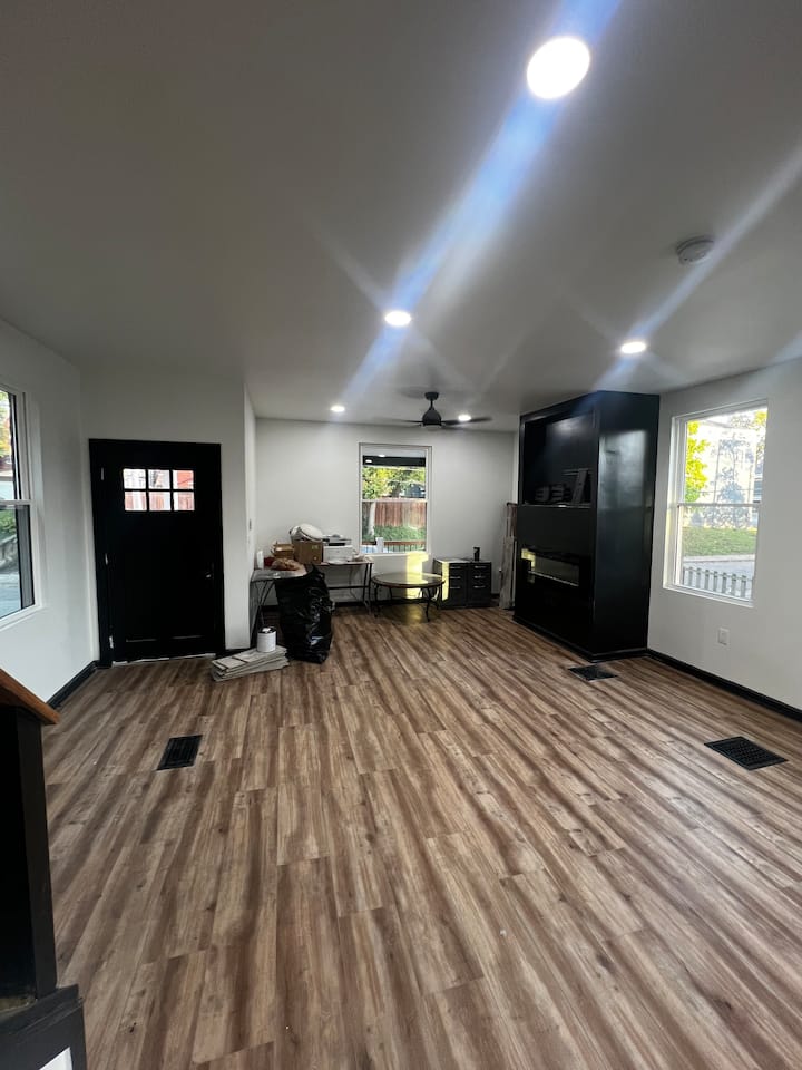 Cozy Luxe Stay | 4br, 3.5ba - Cincinnati