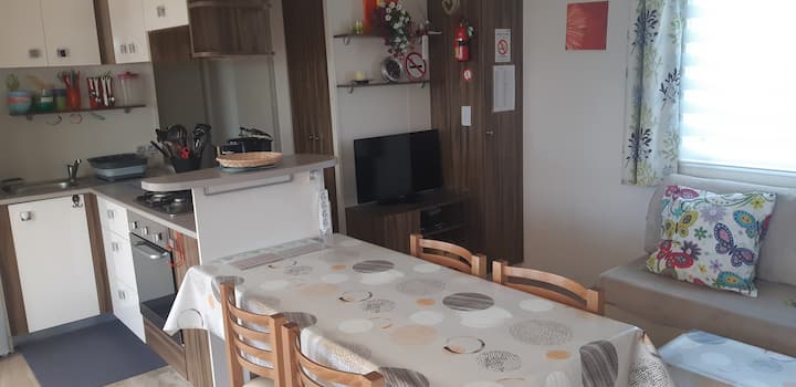 Mobil Home 3 Chambres 2 Douches 2 Wc-clim Terrasse - Les Mathes