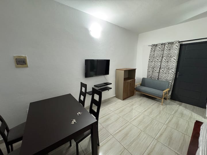 Quiet / Studio - Abidjan