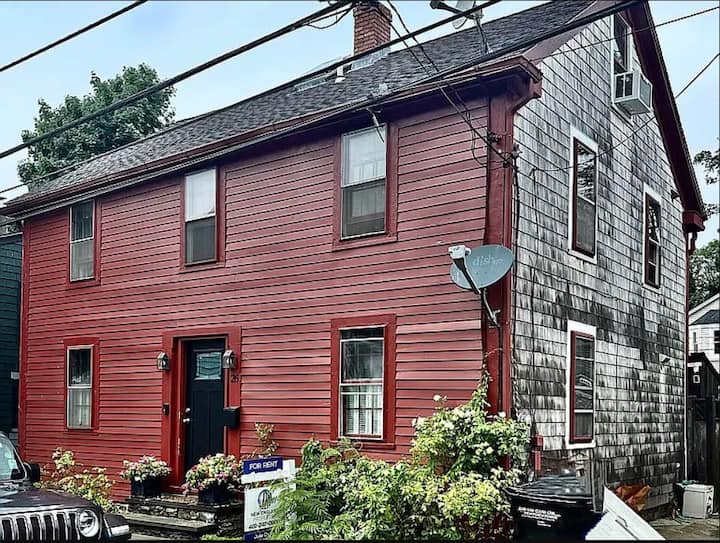 Charming Yachting District Gem - Newport, RI