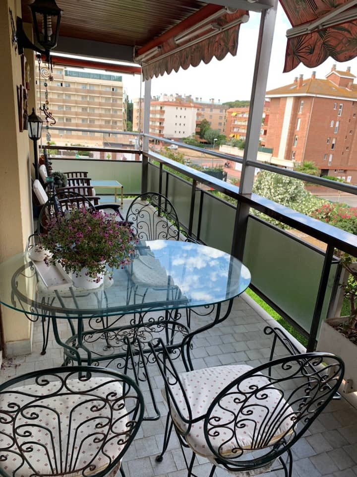 Family Apartment, Near Beach! - Lloret de Mar